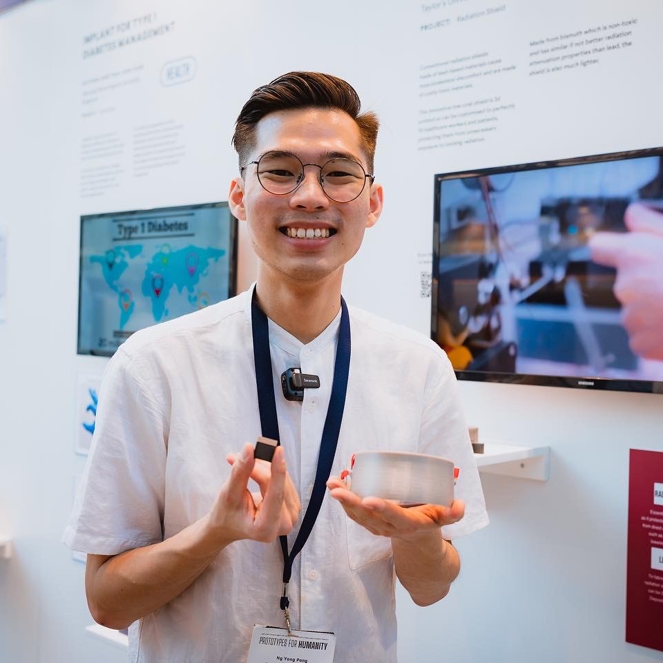 BraillePad - an Ipad for the Visually Impaired | James Dyson Award